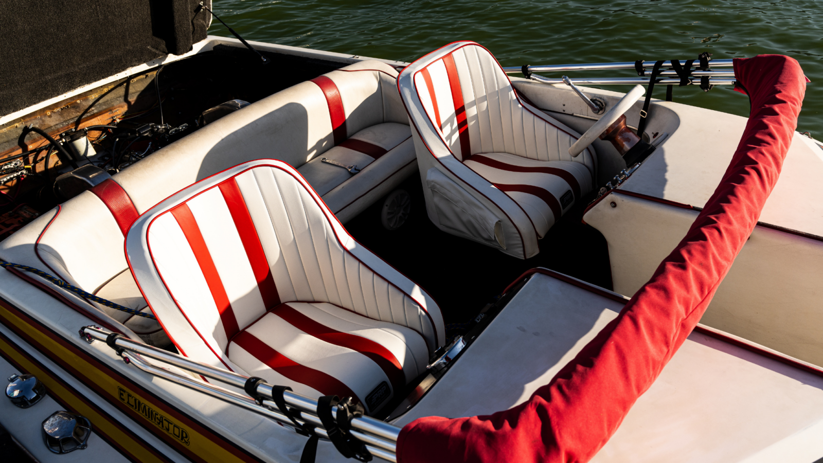 Hydro Retro Jet Boat Seat (Custom) | PRP Seats