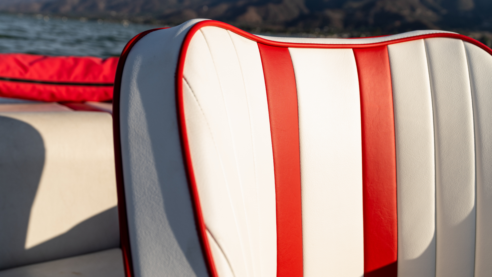 Hydro Retro Jet Boat Seat (Custom) | PRP Seats